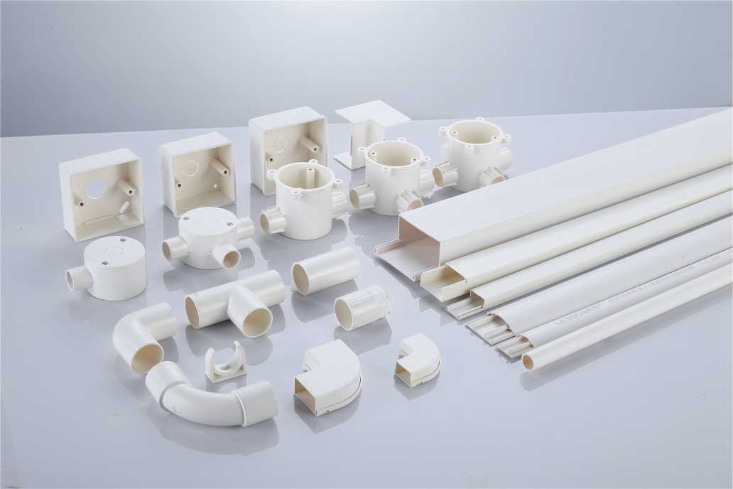 PVC vs. HDPE Pipes: What Are the Differences? - LESSO Blog PVC vs. HDPE ...